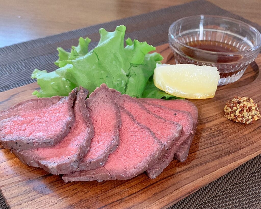 Japanese Steak Donburi (Roast Beef Rice Bowl)