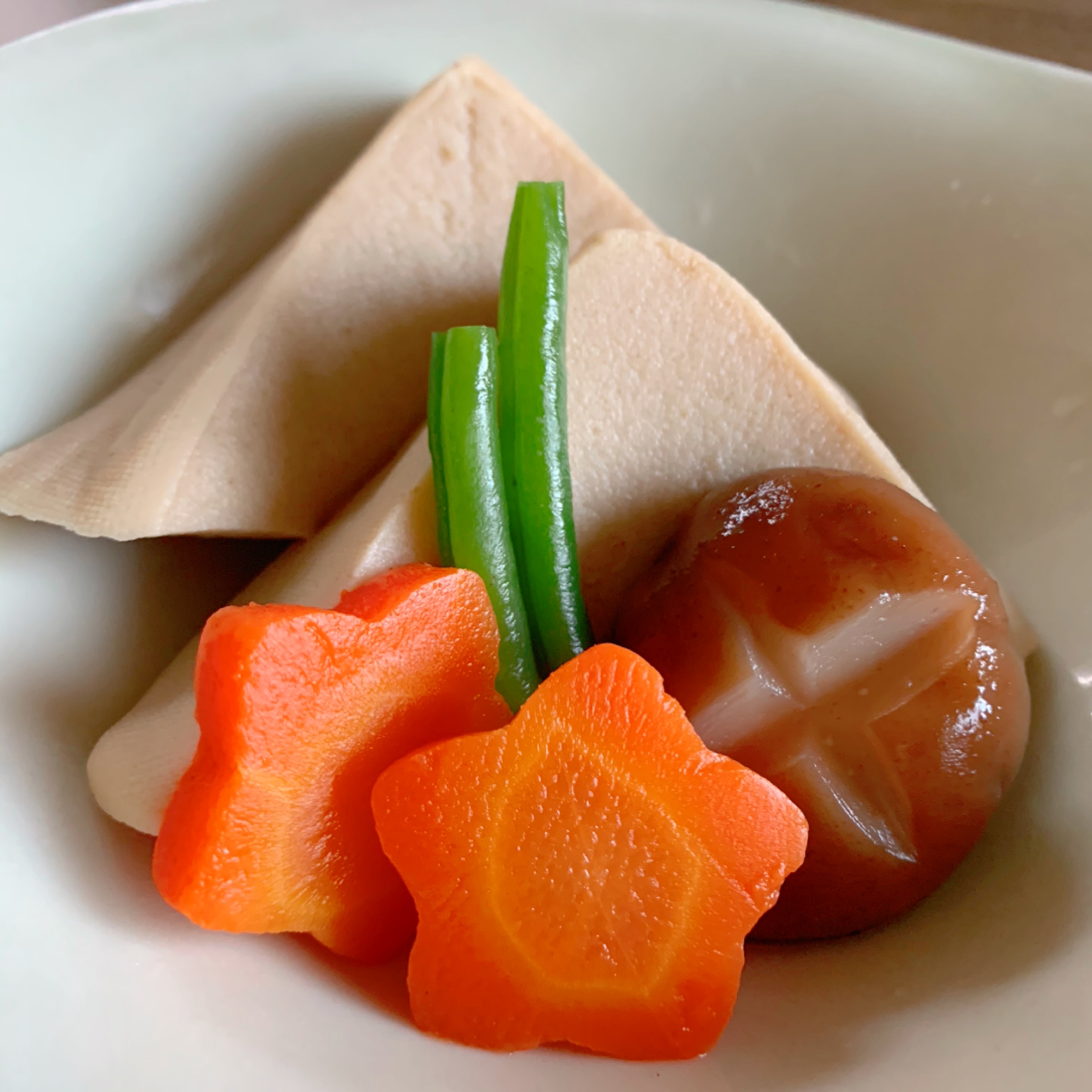 Koya dofu fukumeni (Simmered freeze dried tofu) - Japanese recipe