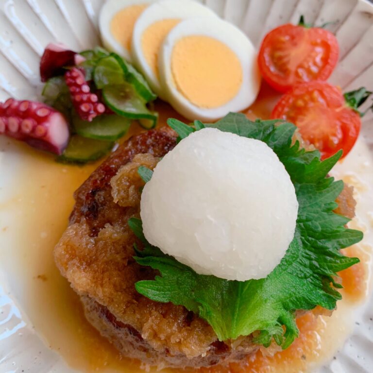 Hambagu with Demi-Glace Sauce : Japanese Hamburger Steak Recipe