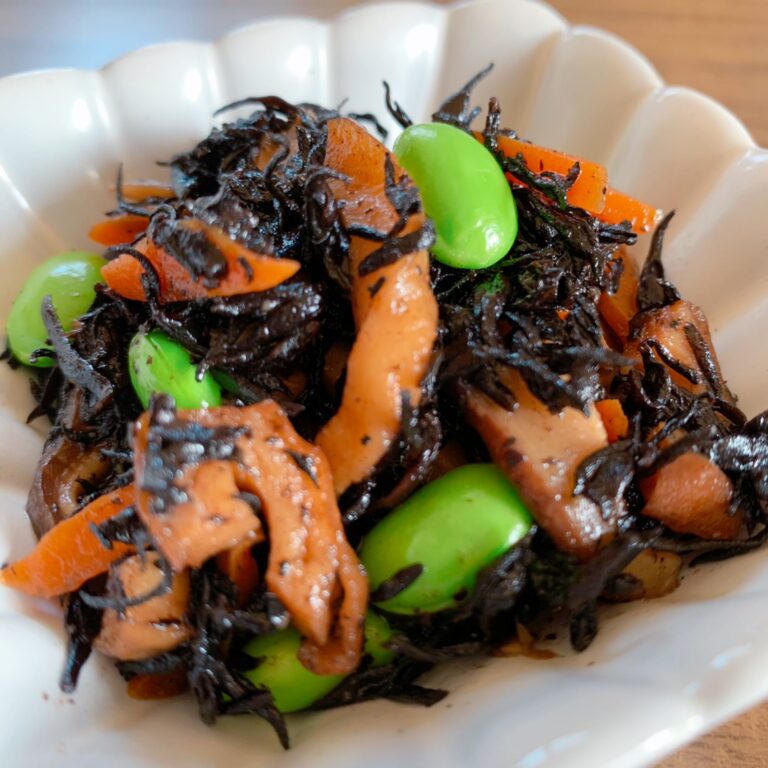 Hijiki Nimono (Hijiki Seaweed salad) - Japanese recipe
