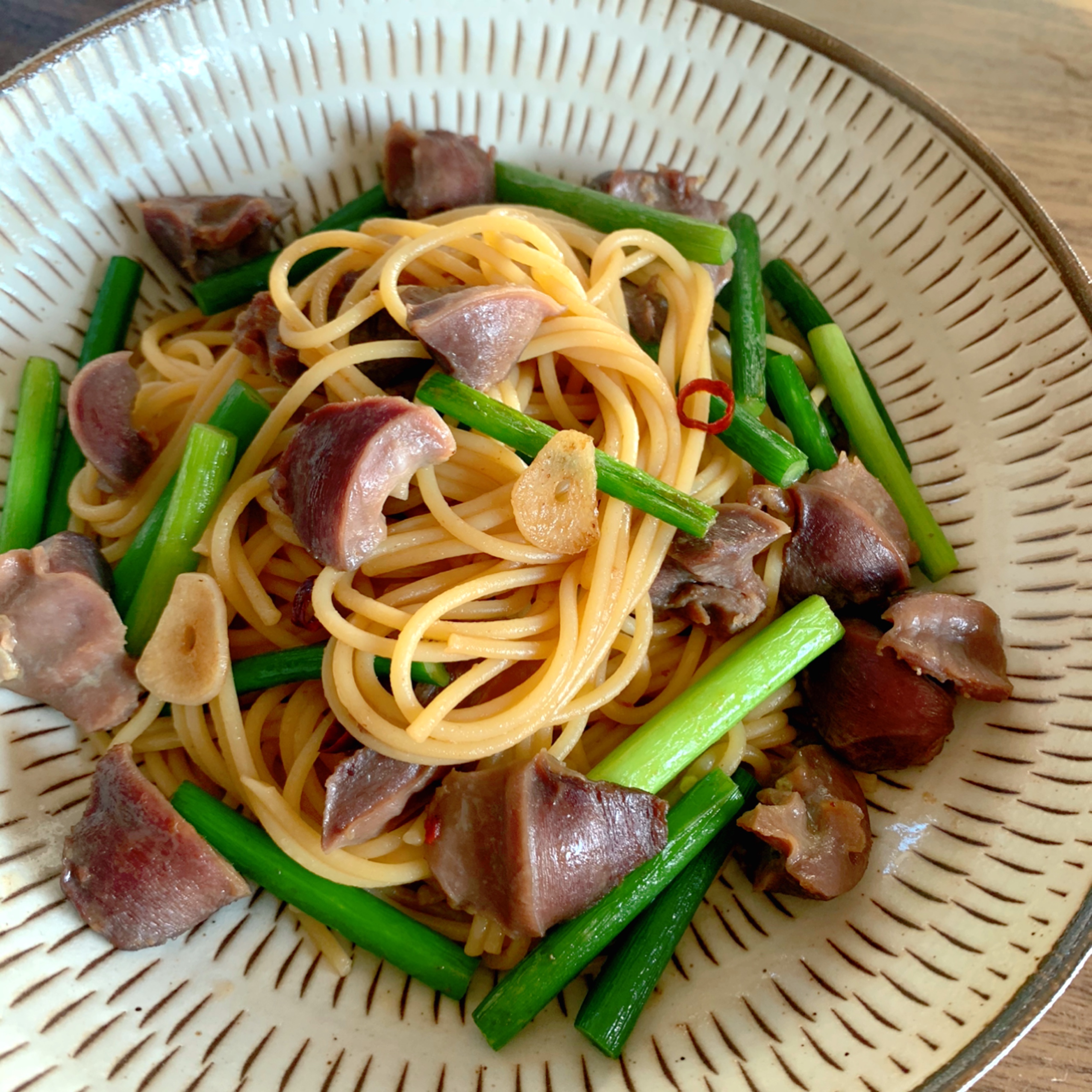 Unique Peperoncino With Sunagimo (gizzard) - Japanese recipe