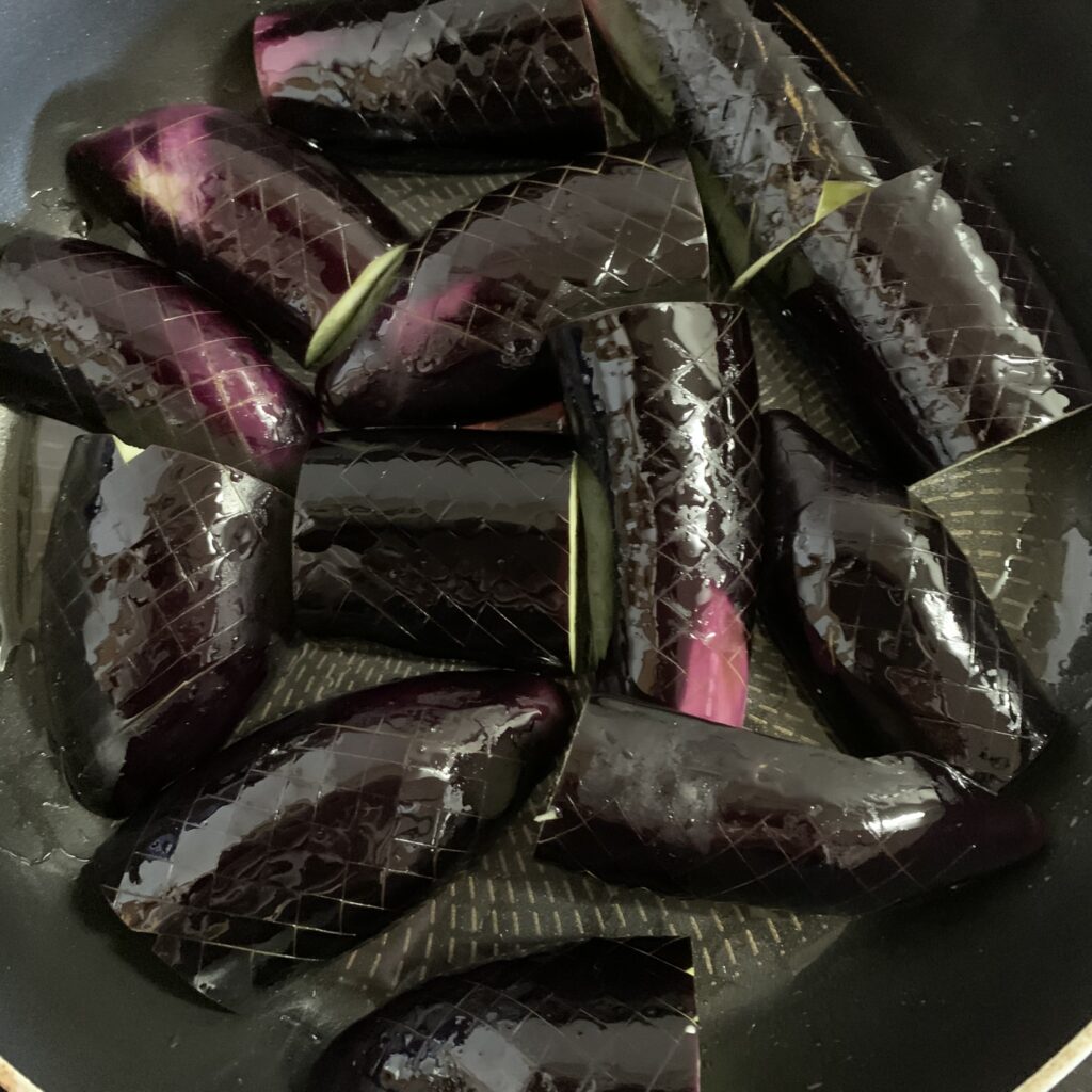 Nasu Agebitashi (Fried eggplant) - Japanese recipe