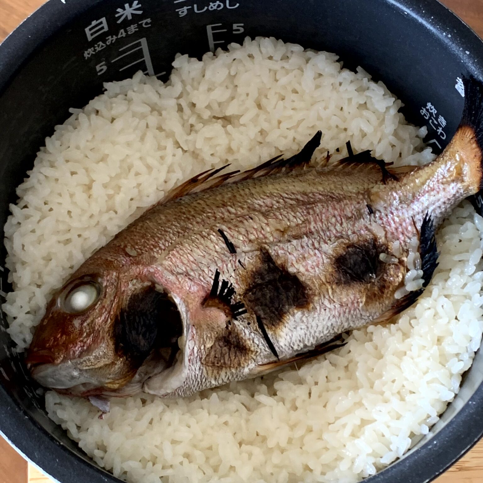 Taimeshi (Whole grilled sea bream rice) - Japanese recipe